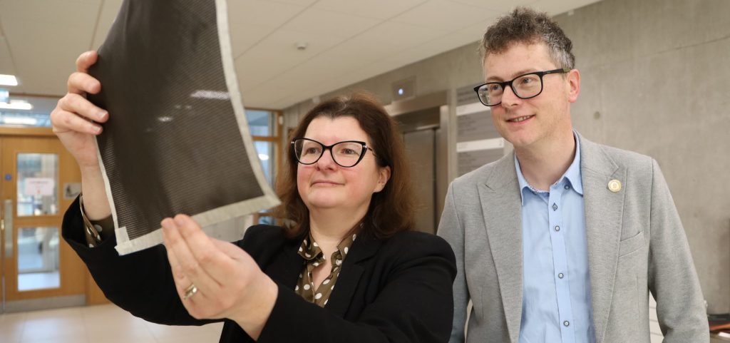 UL researchers develop energy-efficient carbon fibre production method